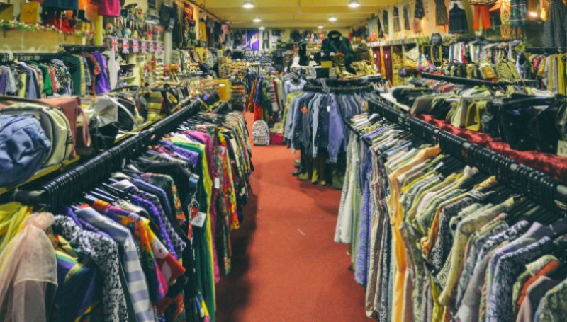 Tiendas de ropa diferente en Barcelona: moda con personalidad - MNC